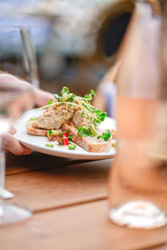 The Alex l Proper pub food, craft beer, rooftop pizza & cocktail bar